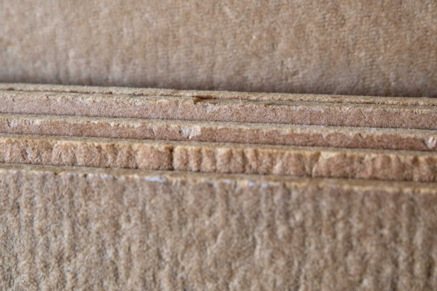 Comparison Between Cellulose vs Fiberglass Insulation